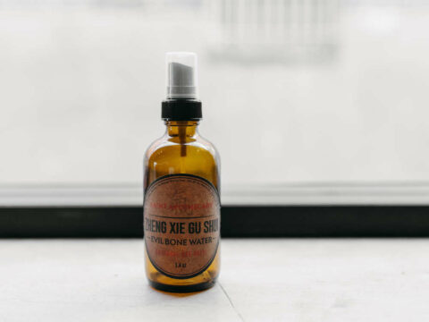 Chinese Herbal Liniment Magic for Pain Relief—Evil Bone Water